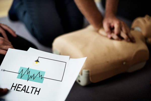 How to Choose the Right CPR Certification Program in Fort Worth
